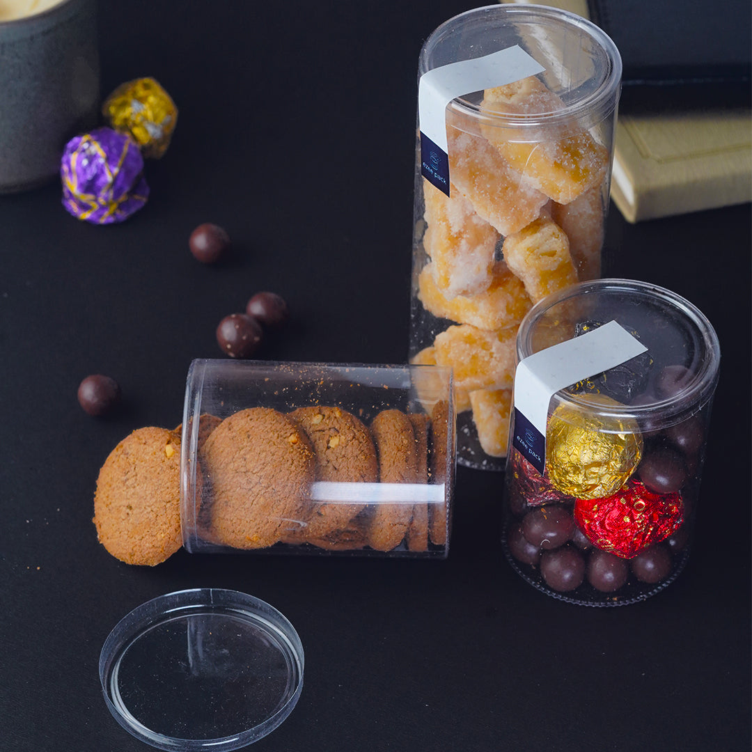 Premium packaging solutions for cakes, cookies and bakery products ; Ezee Pack